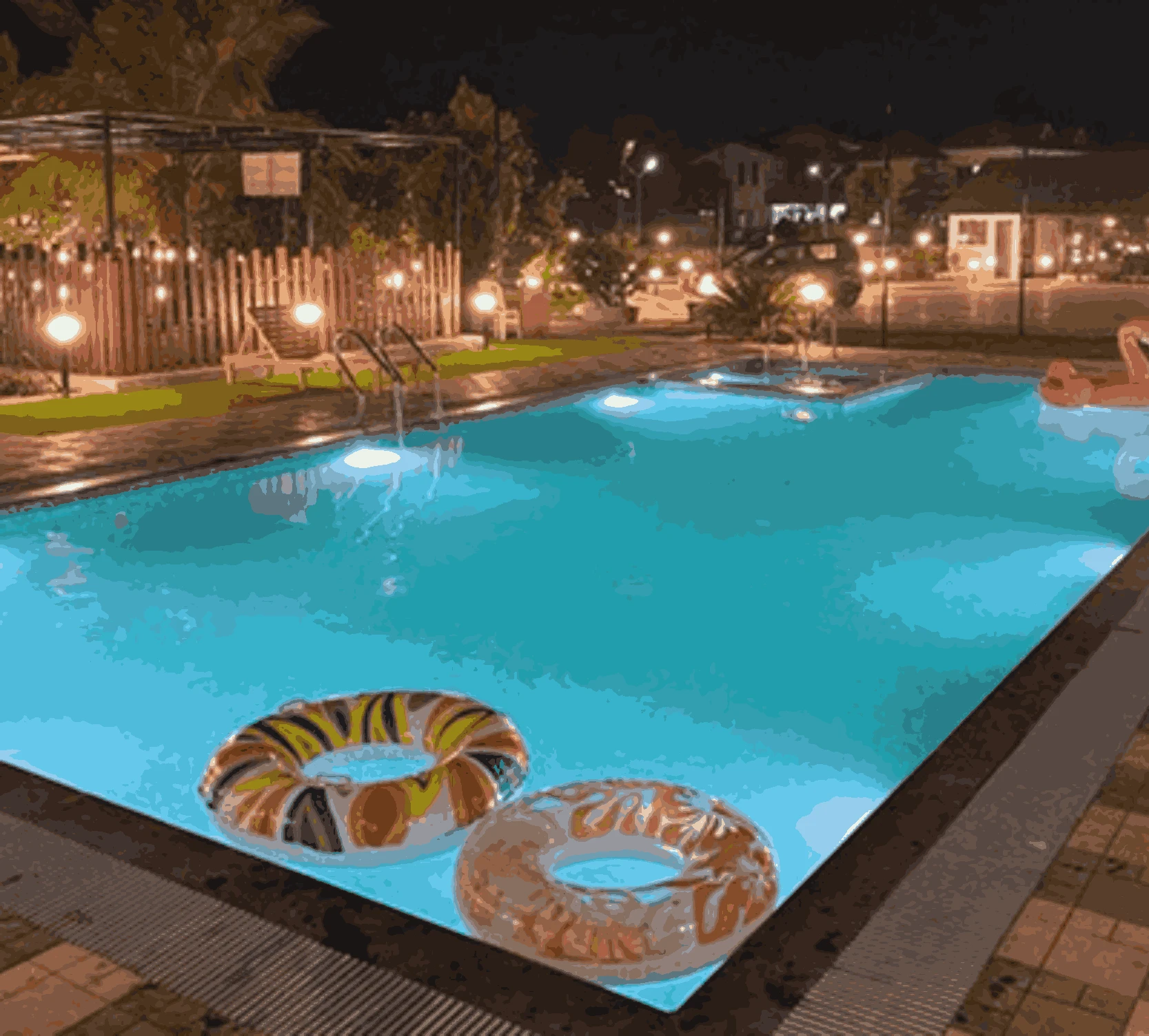 Aprampool | Best Swimming Pool Services in Pune